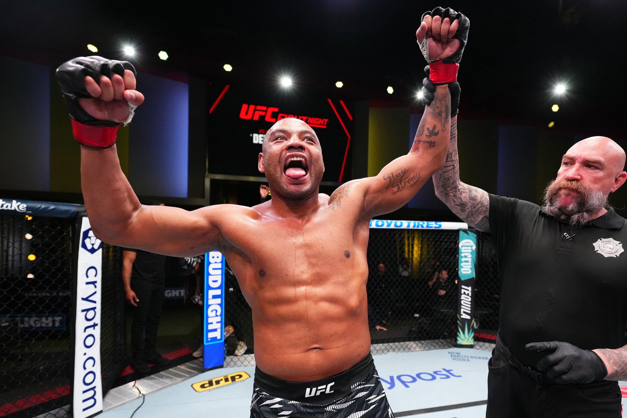 Cesar Almeida Signed 1-of-1 Fight Issued Jersey UFC Fight Night: Dern