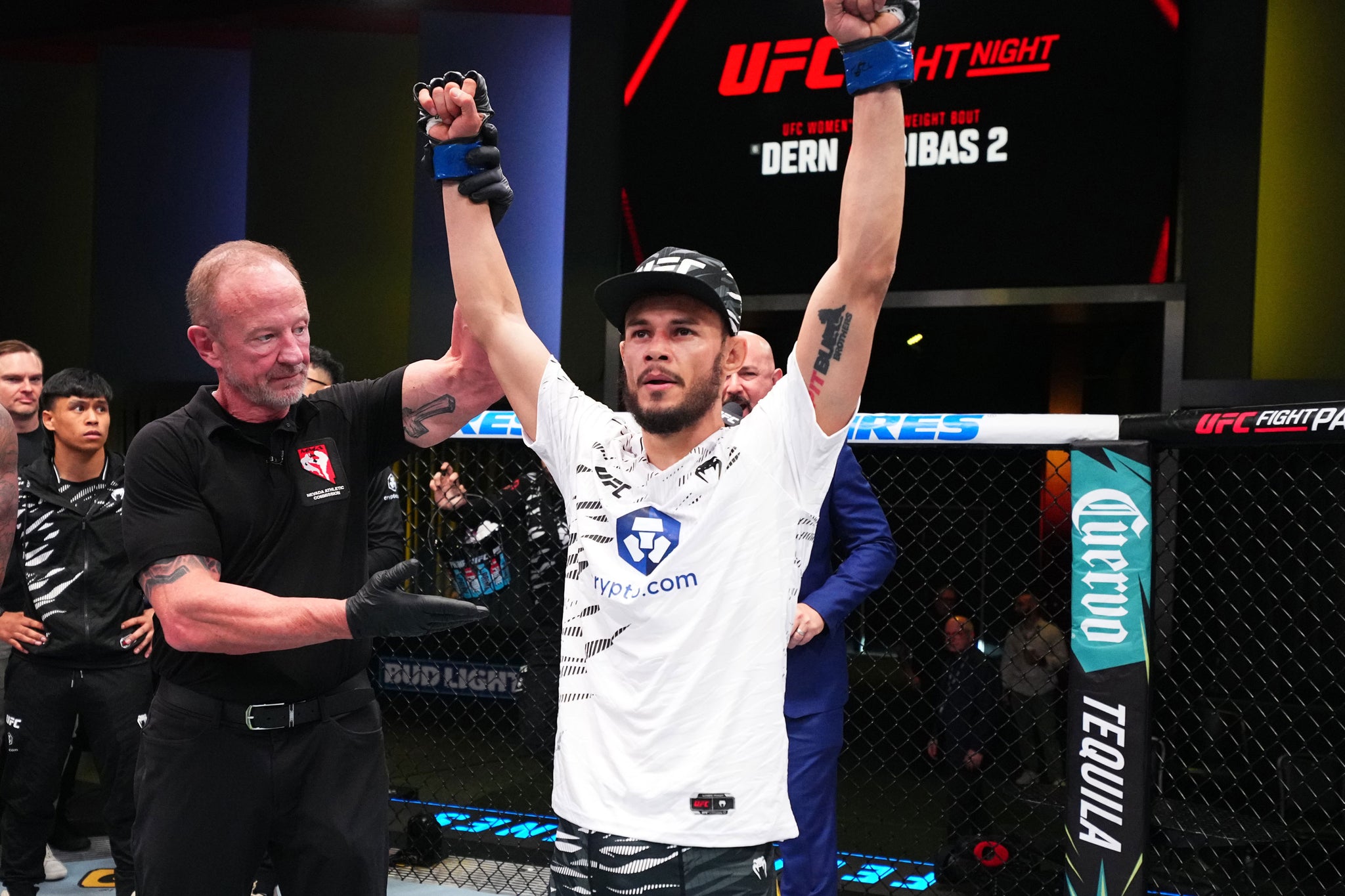 Felipe Bunes Signed 1-of-1 Fight Issued Jersey UFC Fight Night: Dern v